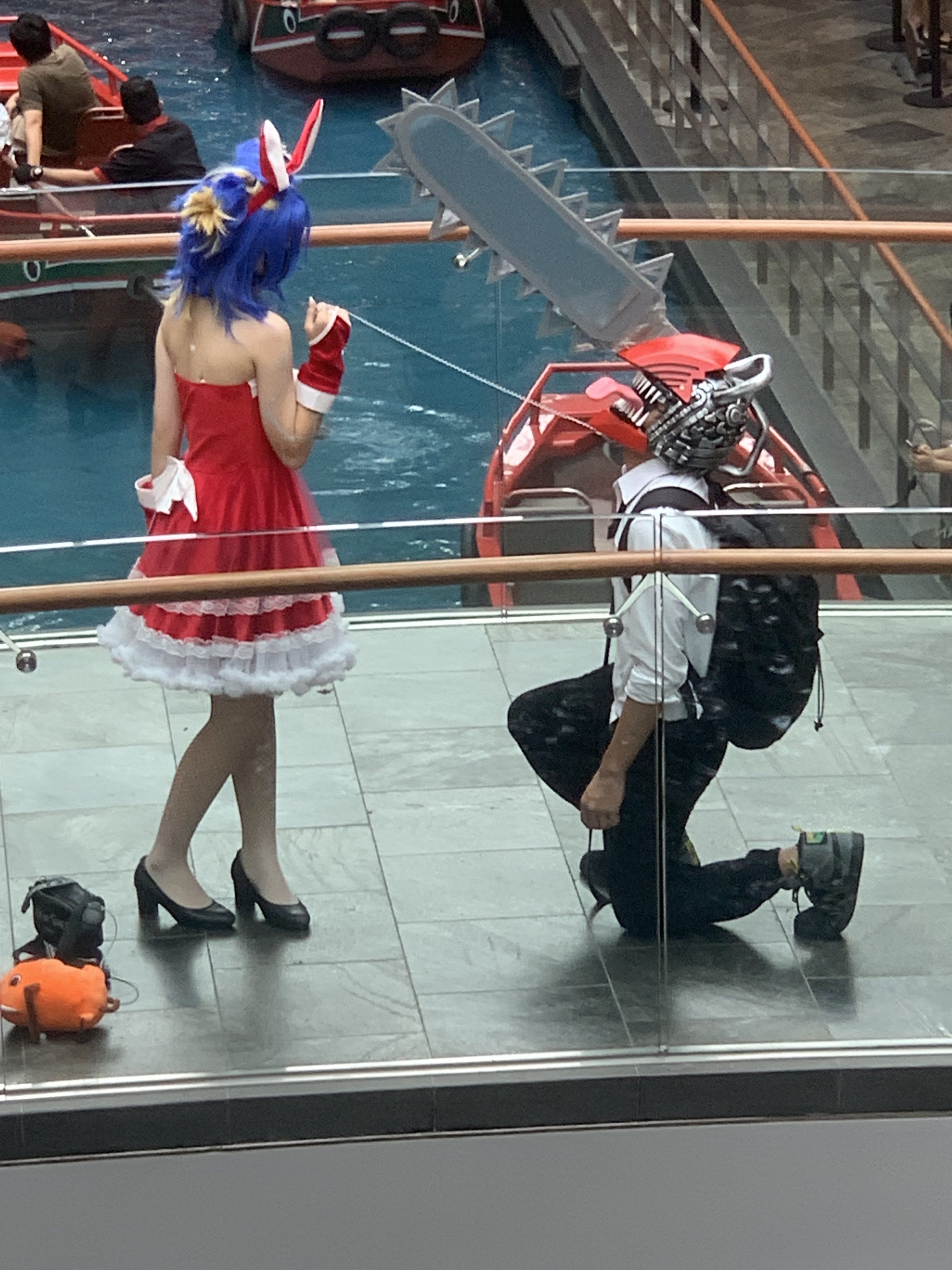 Christmas neon cosplay!? 2022 - VALORANT